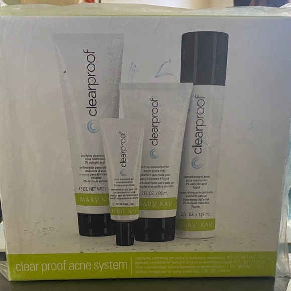 Mary Kay | Skincare | Mary Kay Clear Proof Acne Treatment Set White And ...